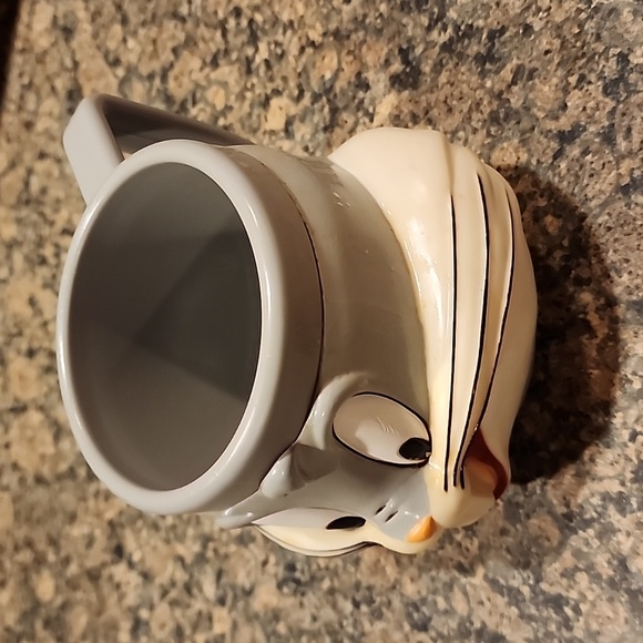 Warner Bros. | Dining | Vintage 992 Bugs Bunny Collectors Mug | Poshmark
